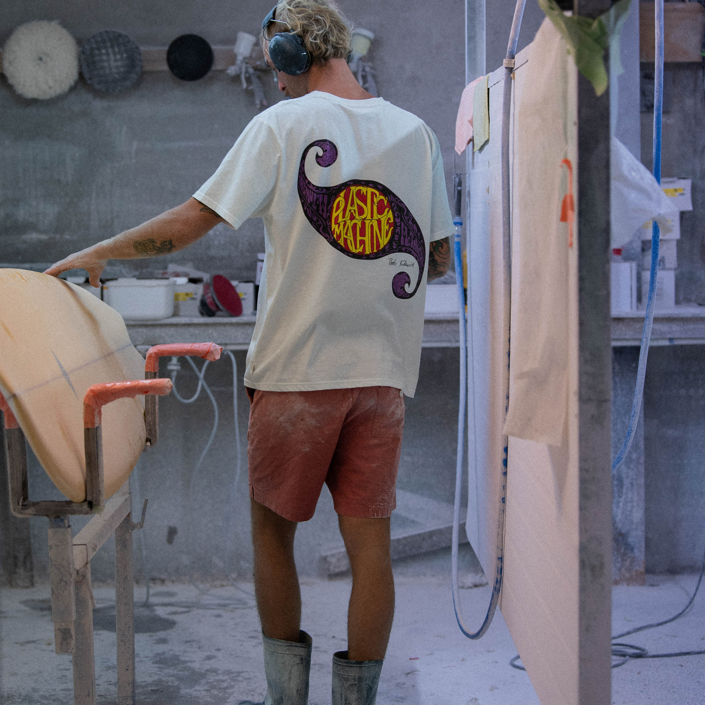 Plastic Machine Tee – McTavish Surfboards